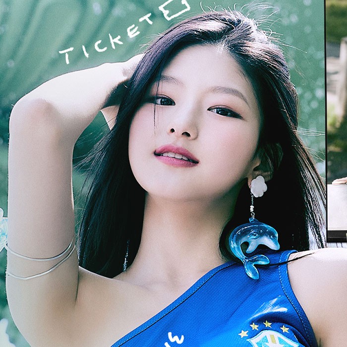 Julie (Kiss of Life) Profile: Age, Height, Weight, MBTI, Birthday ...